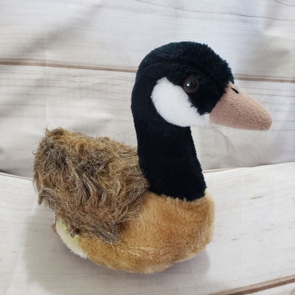 Dakin | Toys | Vintage Dakin Canadian Goose 8 Inch Stuffed Animal Year ...